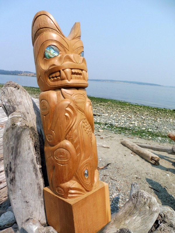 Bear with Salmon Totem Pole, Ron Sager, Wolf Clan • My Mondo Trading ...